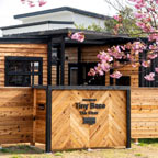 伊豆の宿泊施設〈Tiny Base The River〉でタイニーハウスの小さい暮らしを体感｜Page 4｜「colocal コロカル」ローカルを学ぶ・暮らす・旅する